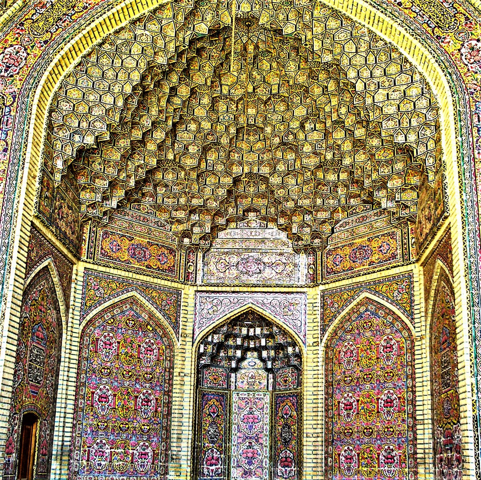 Tile Craft of Persia (7) – Inika Art